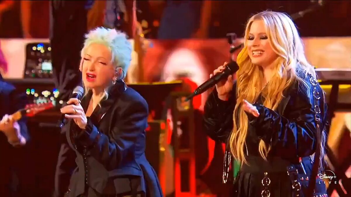 Cyndi Lauper entra para o Rock & Roll Hall of Fame